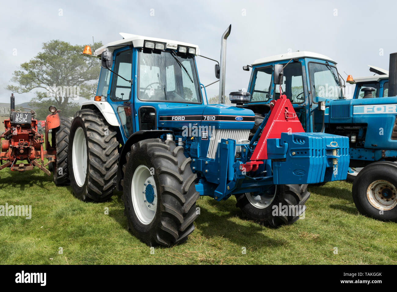 Ford 7810 tractor hi-res stock photography and images - Alamy