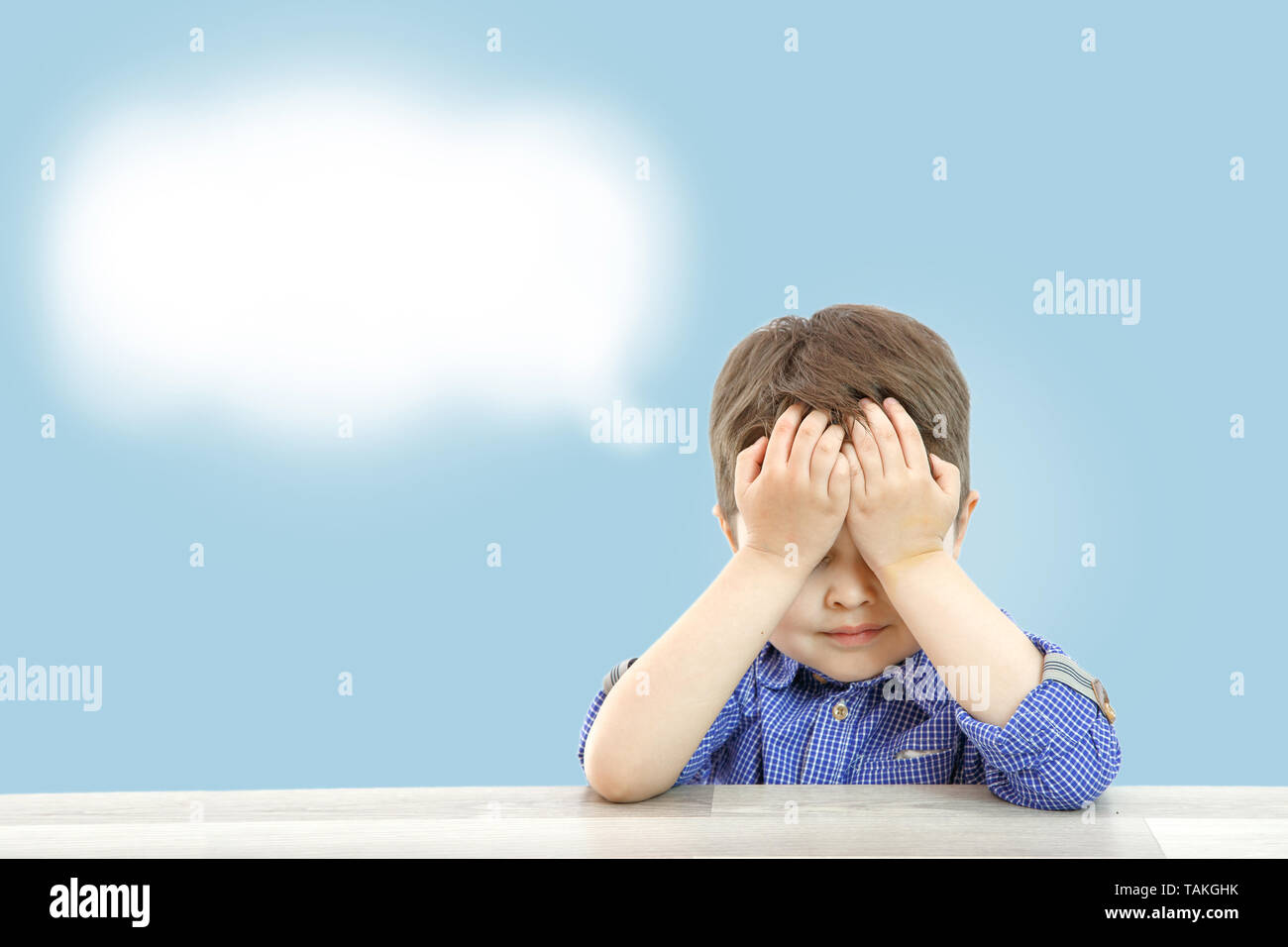 Children thinking thought bubble hi-res stock photography and images ...