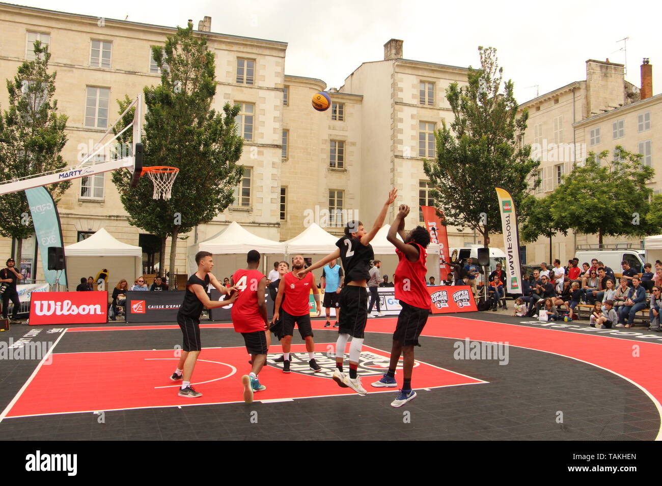 Jeux olympiques tokyo hi-res stock photography and images - Alamy