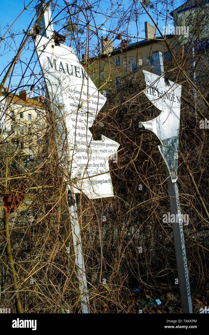 Memorial de bernauer hi-res stock photography and images - Alamy