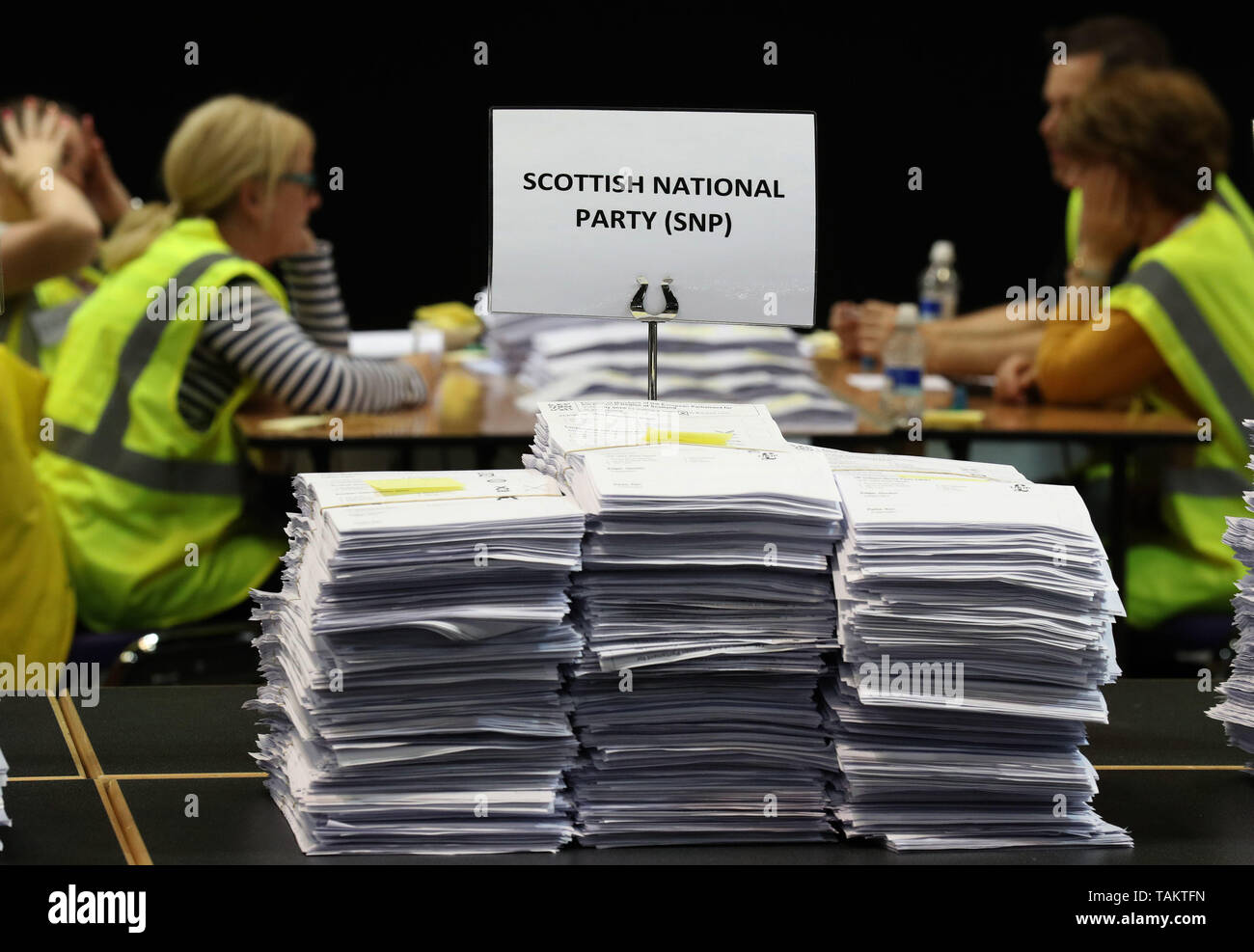 Ballot papers pile hi-res stock photography and images - Alamy