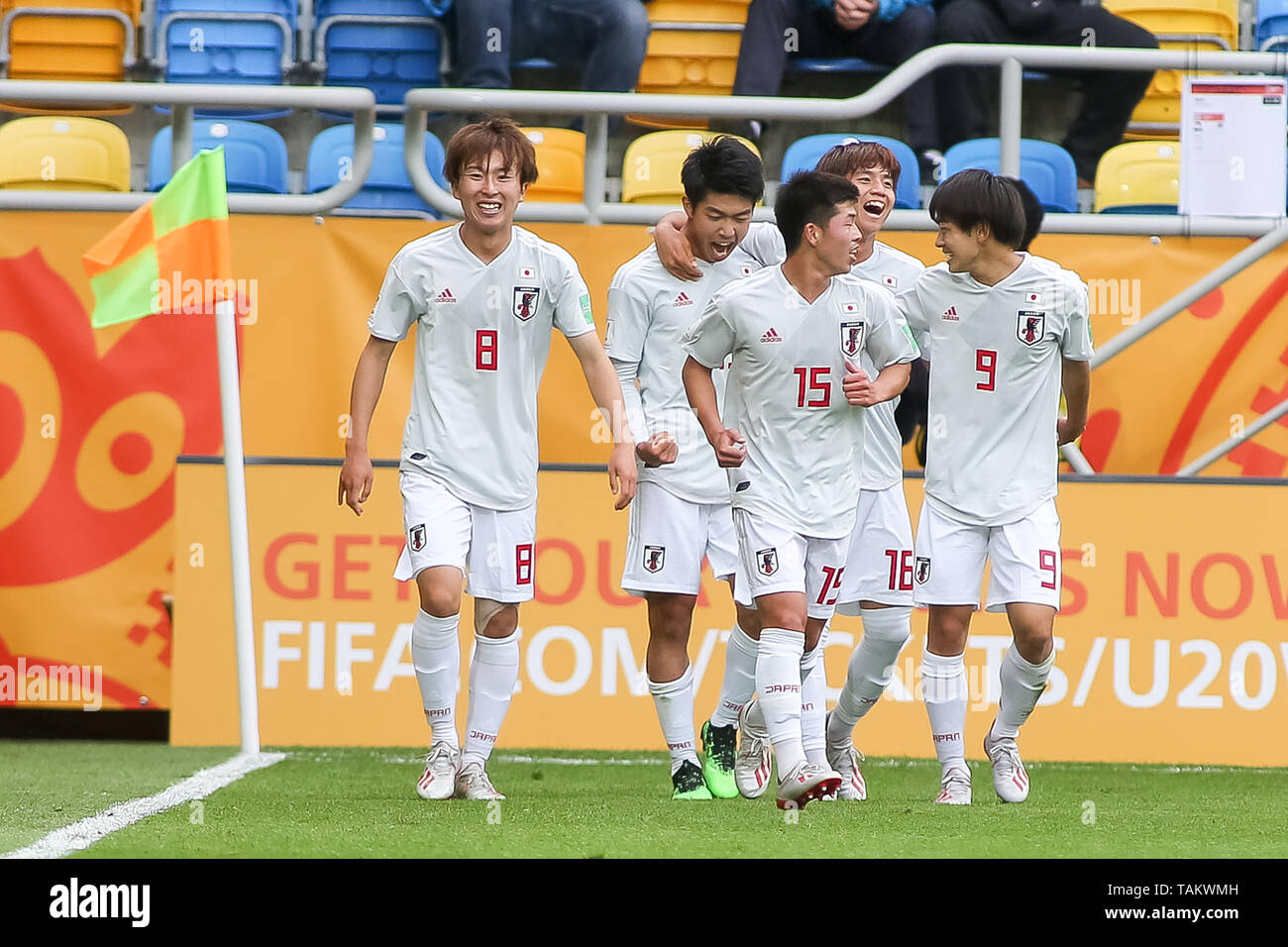 Kanya fujimoto hi-res stock photography and images - Alamy