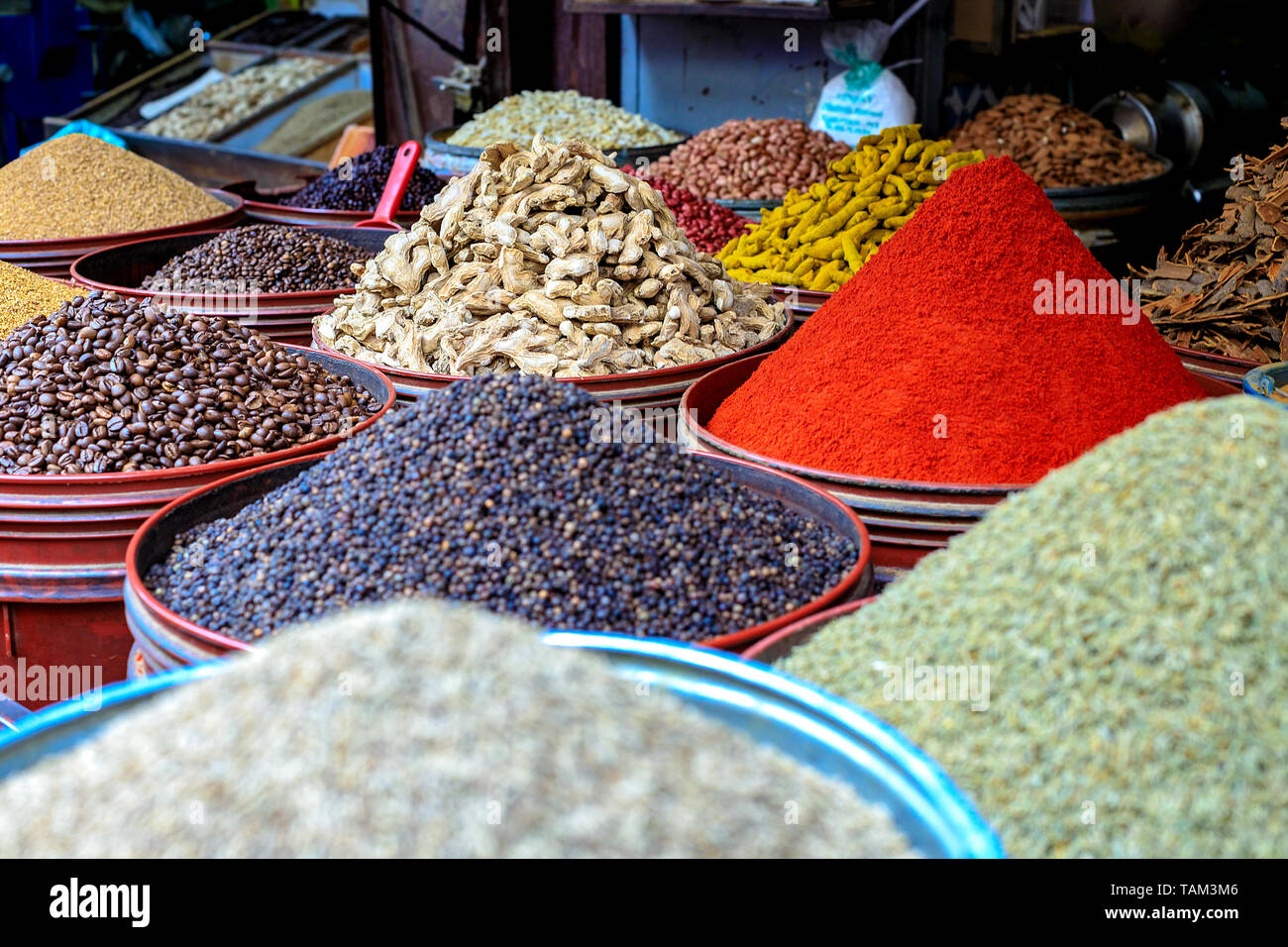 Traditional Spices at the market Marrakesh, Morocco. Coffee, paprika ...