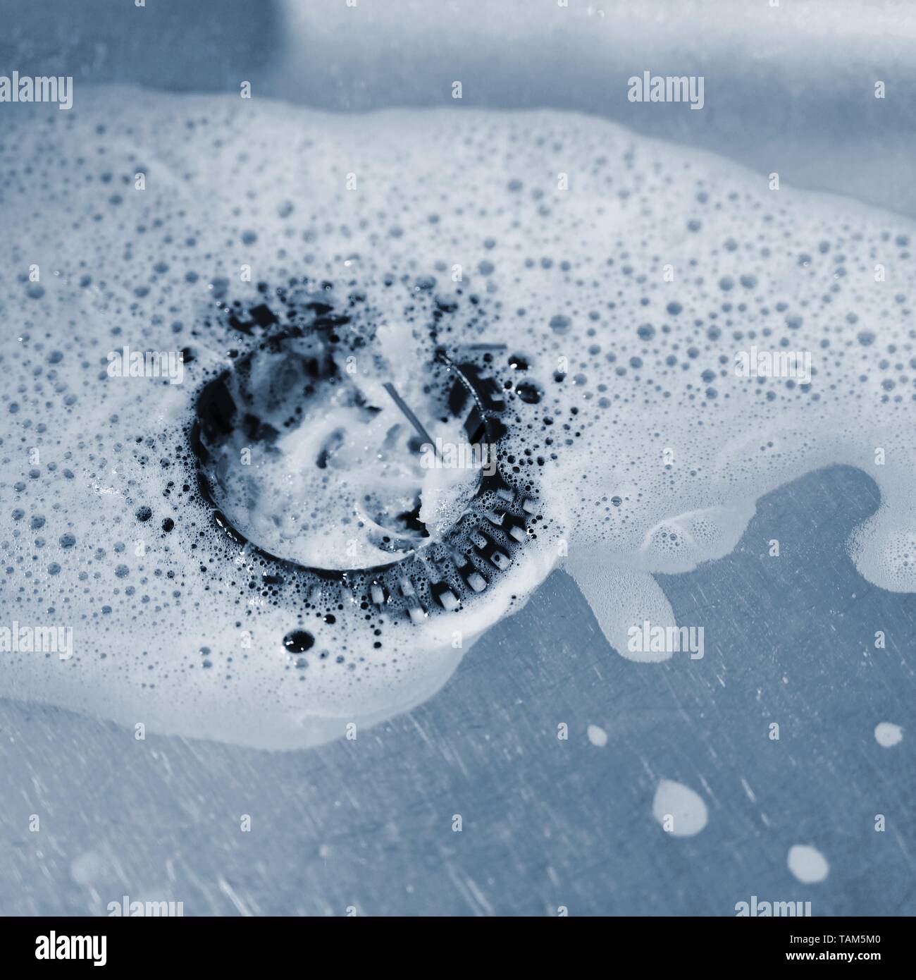 Garbage sink waste hi-res stock photography and images - Alamy