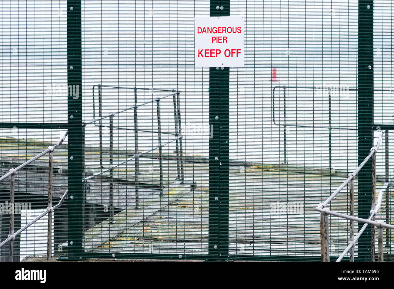 Keep off the jetty hi-res stock photography and images - Alamy