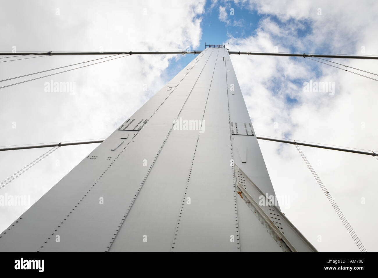 Forth road bridge detail hi-res stock photography and images - Alamy