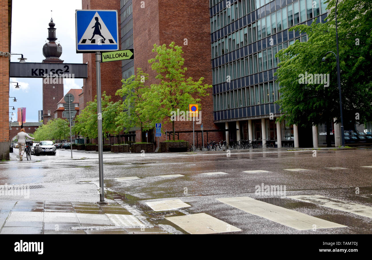 Swedish pedestrian crossing sign hi-res stock photography and images ...