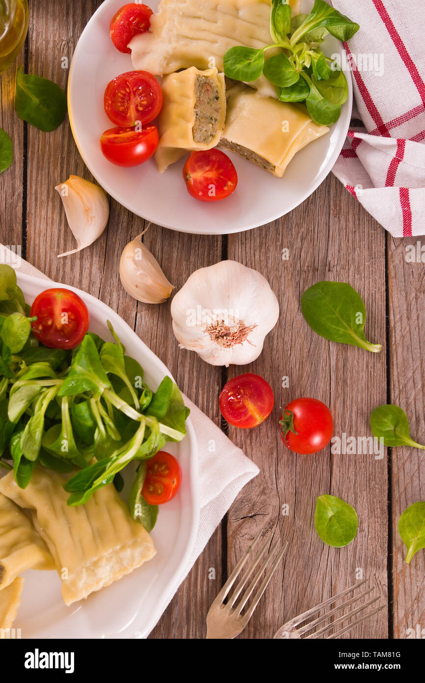 Maultaschen - swabian filled pasta ( ravioli Stock Photo - Alamy
