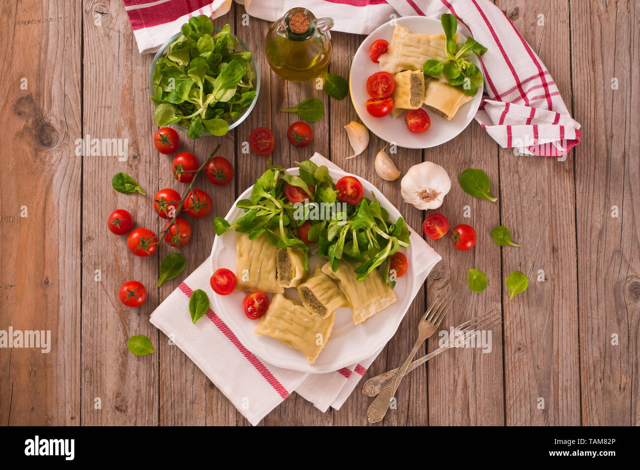 Maultaschen - swabian filled pasta ( ravioli Stock Photo - Alamy