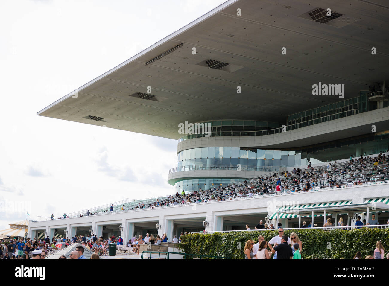 Racing track with covered stands hi-res stock photography and images ...