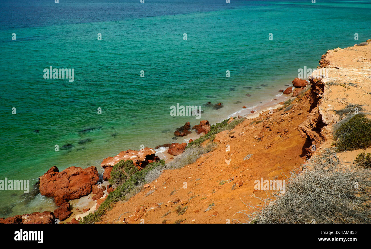 SkipJack Point is in Francois National Park Western Australia.Colors of ...