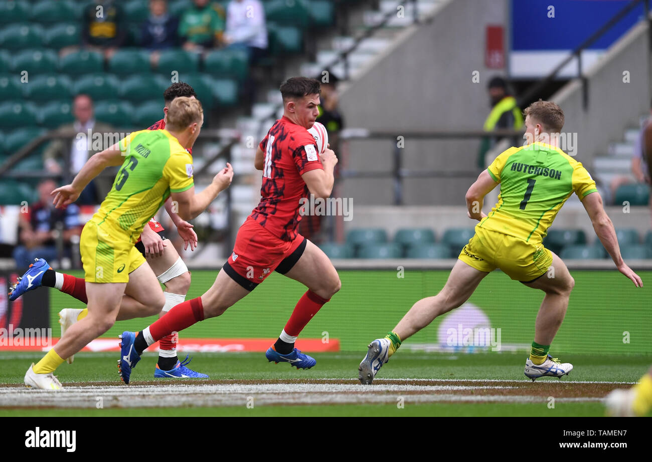 Twickenham, London, UK. 25th May, 2019. HSBC World Rugby Sevens Series ...