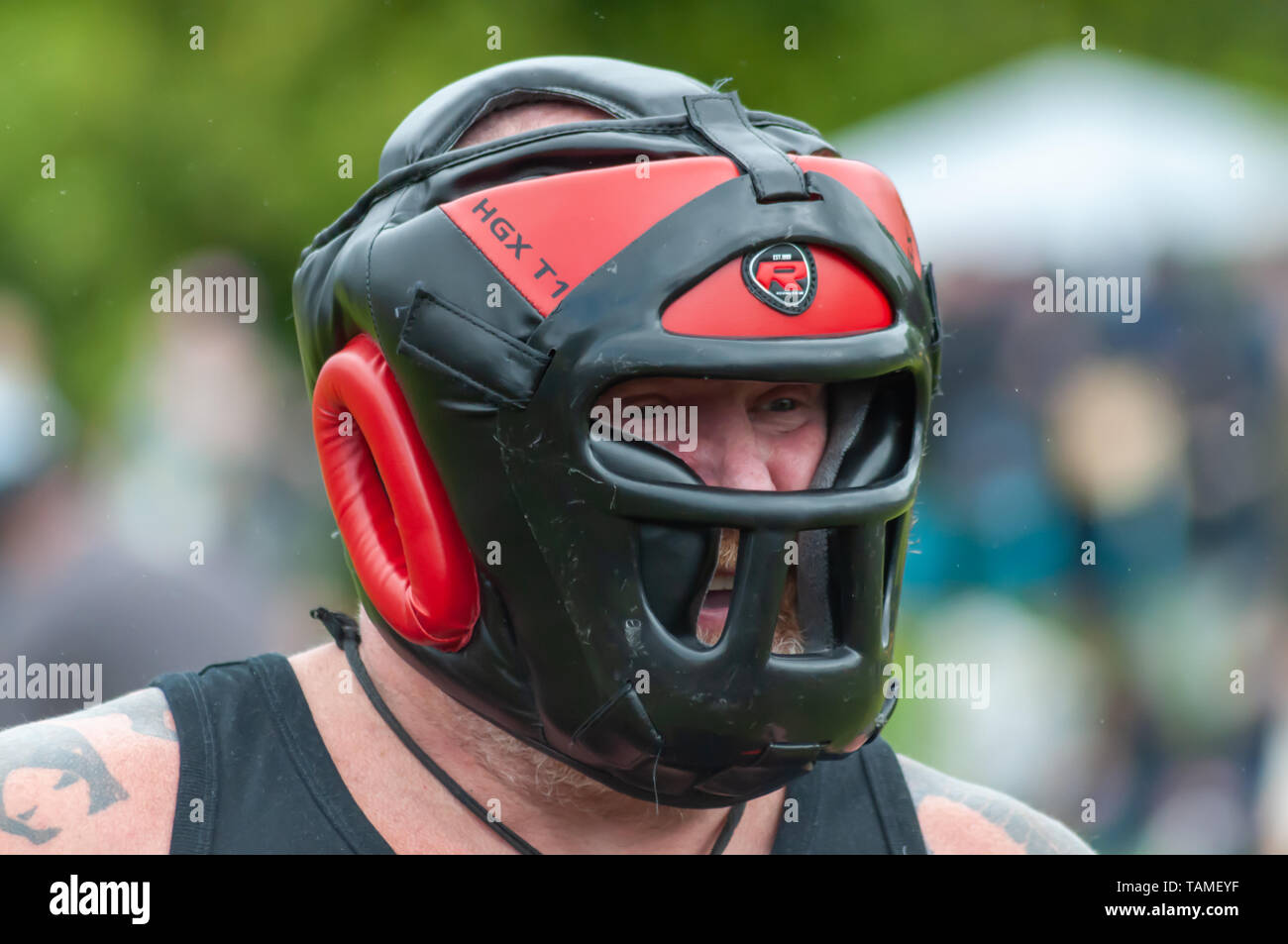 Glasgow, Scotland, UK. 26th May, 2019. A competitor in the sword fight ...