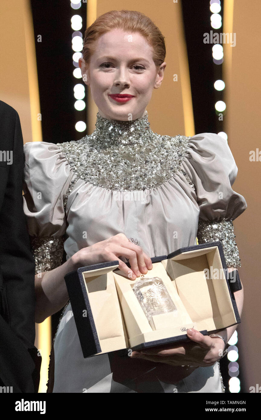 Emily Beecham with the Best Actress award for her role in 'Little Joe ...