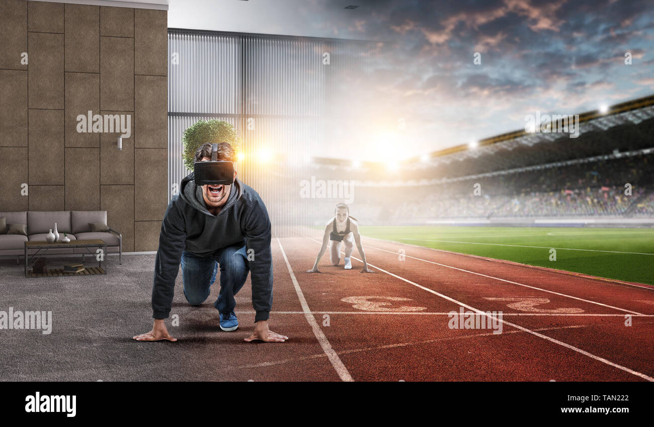 Man running in virtual hi-res stock photography and images - Alamy