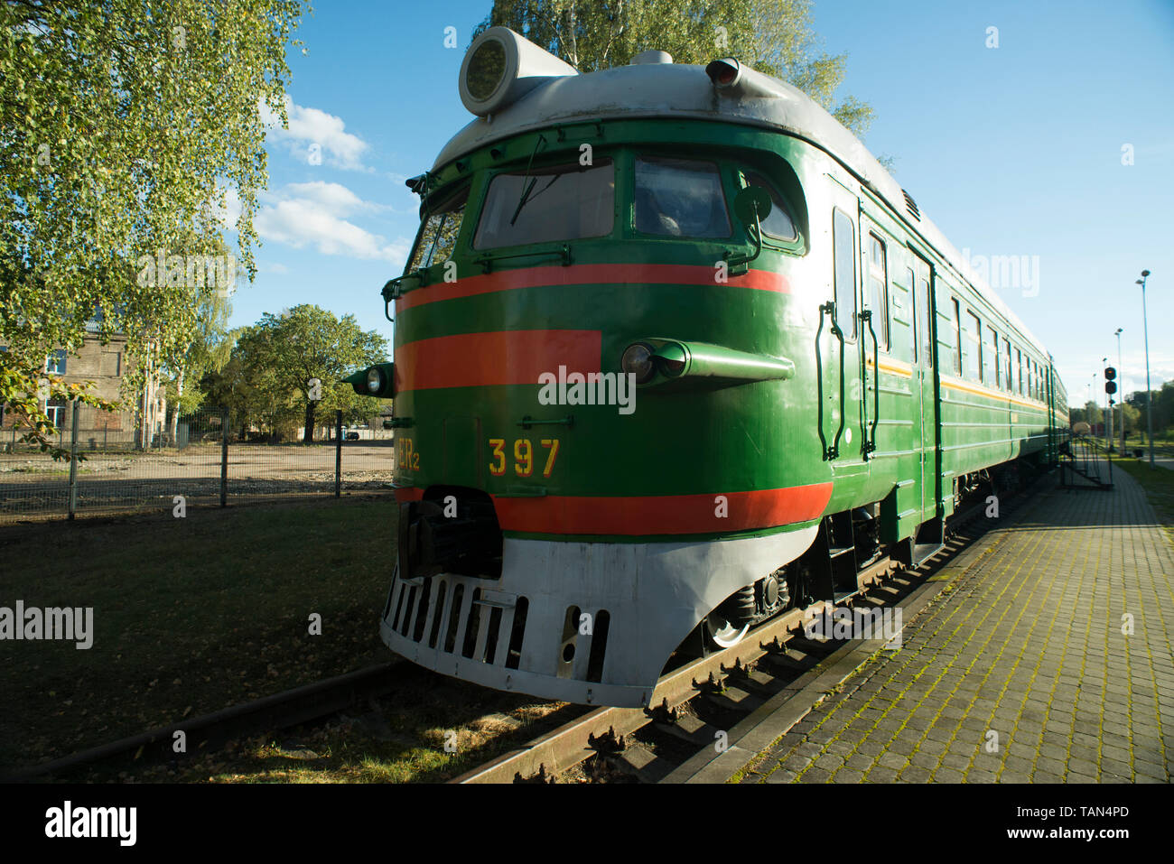 Class ER2 Electrical Multiple Unit built in 1964 and in service until ...