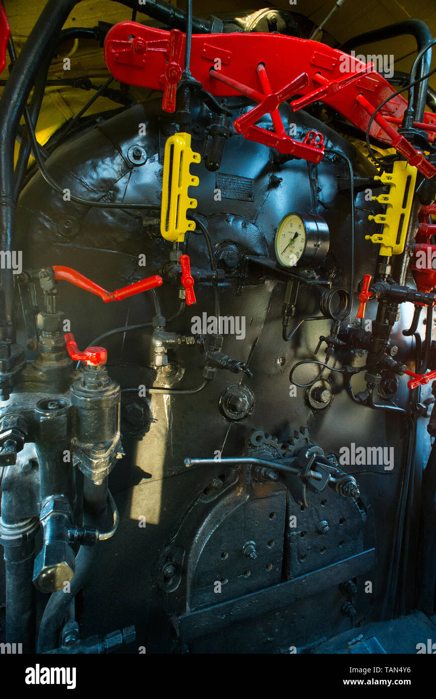 Class 52 no 36 2-10-0 steam locomotive Latvian Railway History Museum ...