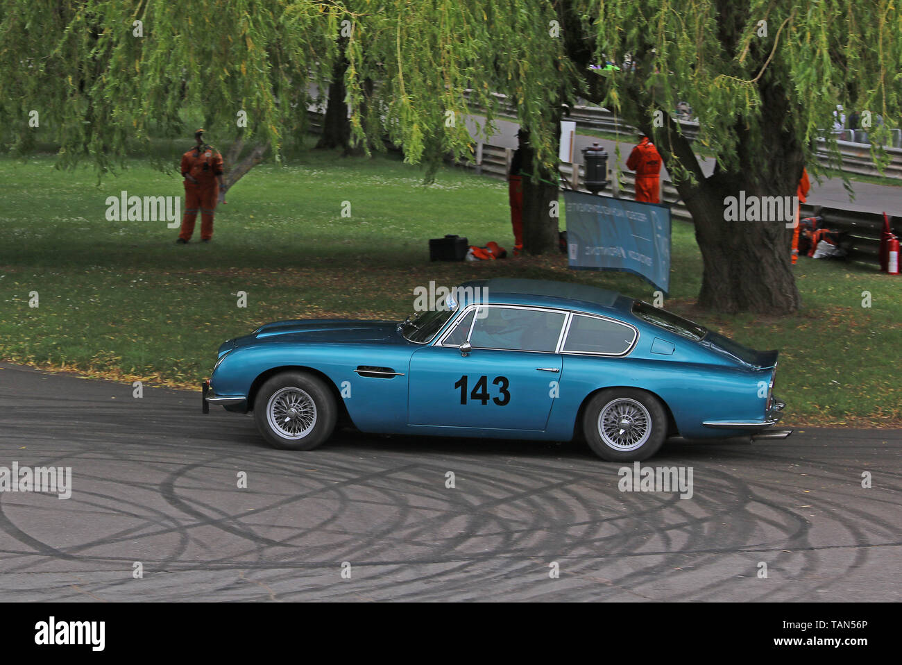 Aston Martin DB6, Motorsport at the Palace, Crystal Palace Race Circuit ...