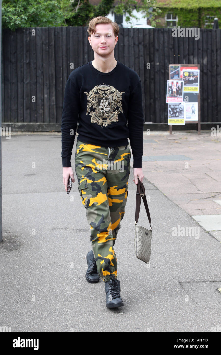 Joey essex 2019 hi-res stock photography and images - Alamy