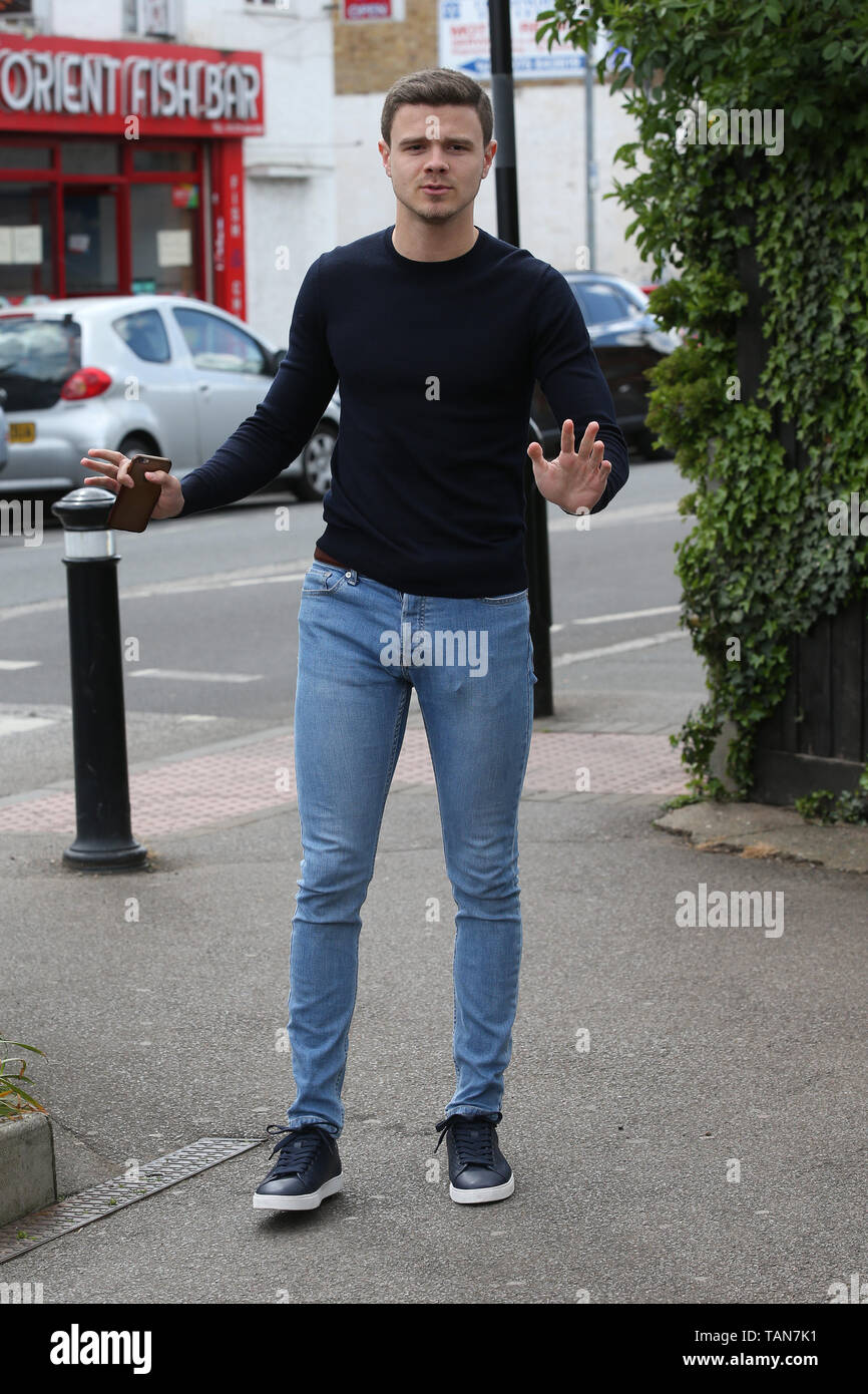Tom mcdonnell towie hi-res stock photography and images - Alamy
