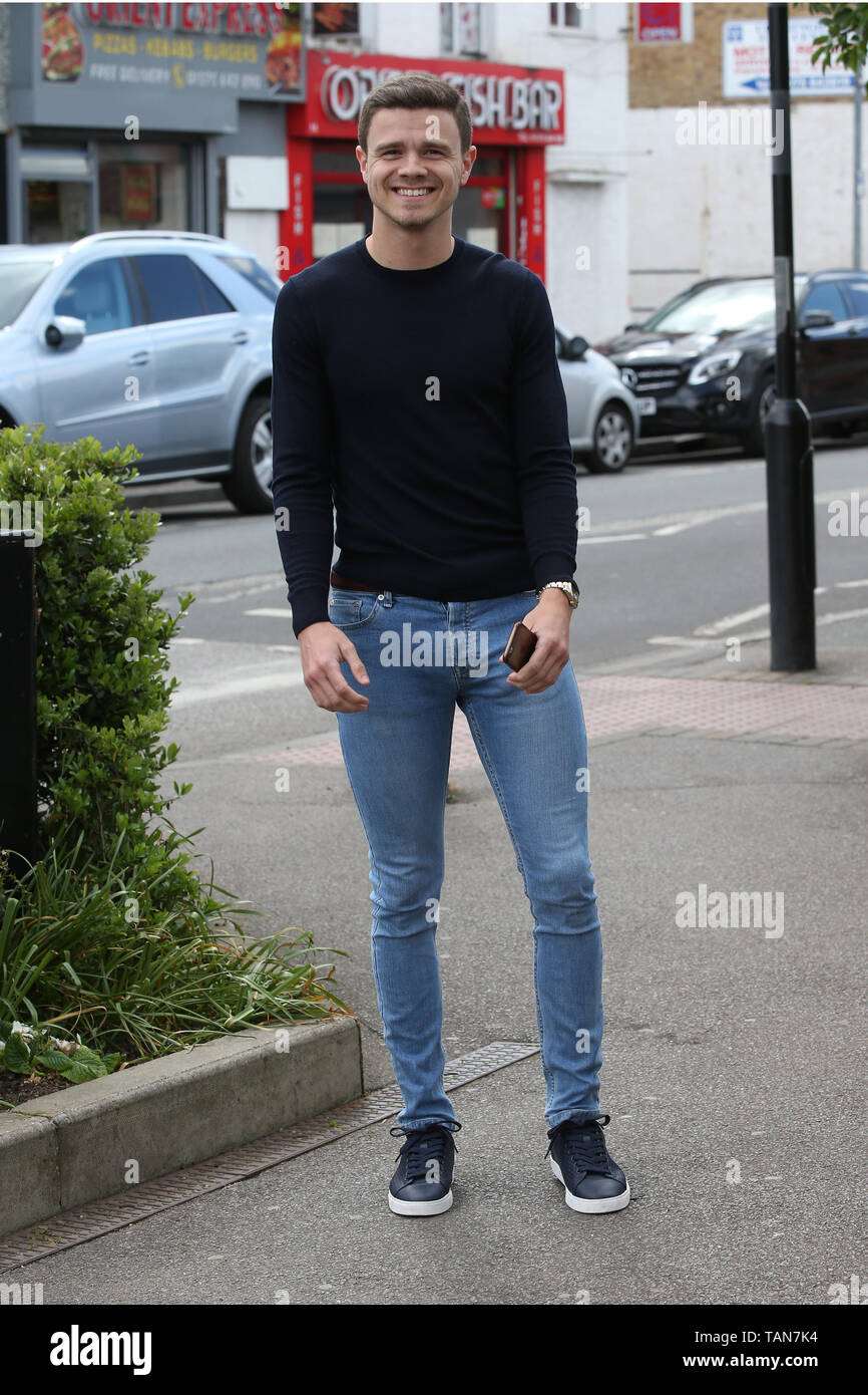 Tom mcdonnell towie hi-res stock photography and images - Alamy