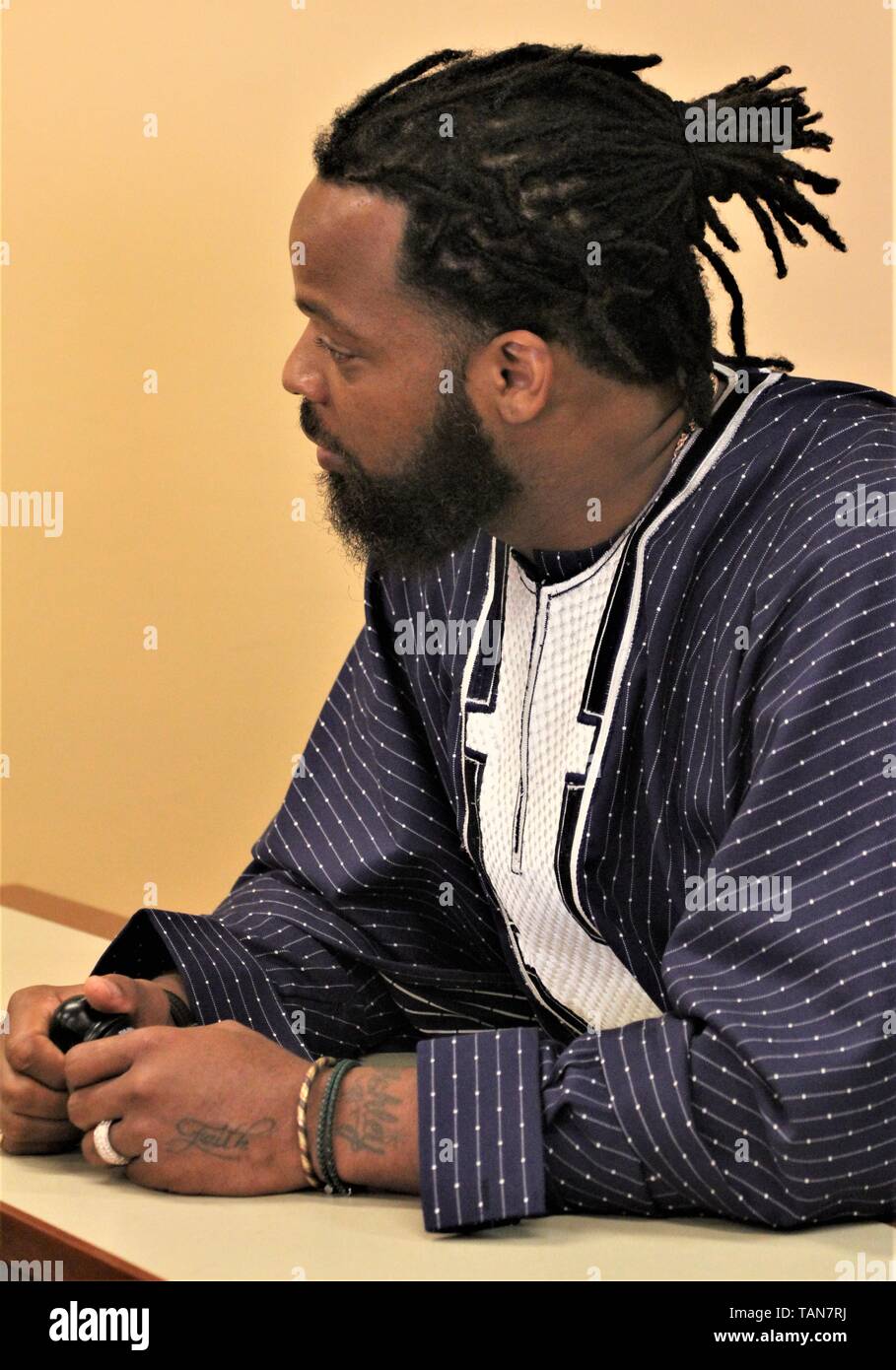 New England Patriot Defensive Lineman Michael Bennett discusses Race ...