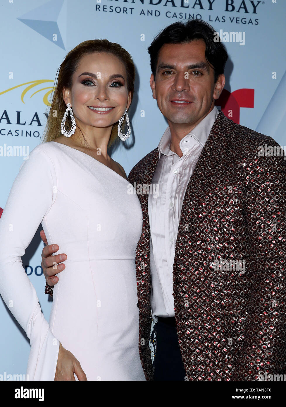 Elizabeth Alvarez 2013