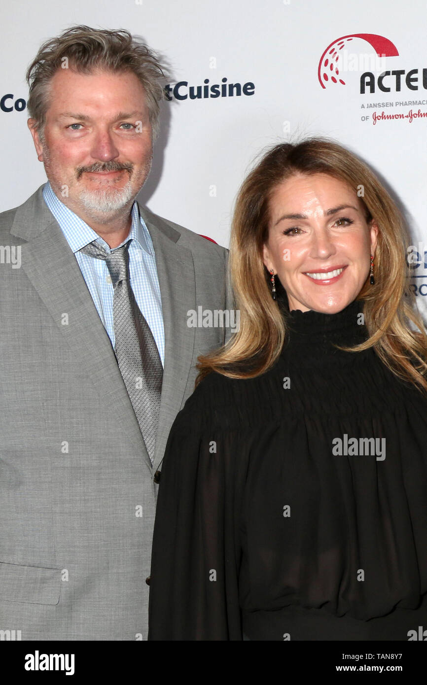 Peri gilpin christian vincent hi-res stock photography and images - Alamy