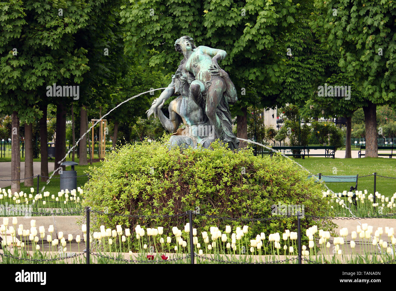 fountain with nymph statues Volksgarten Vienna Austria Stock Photo - Alamy