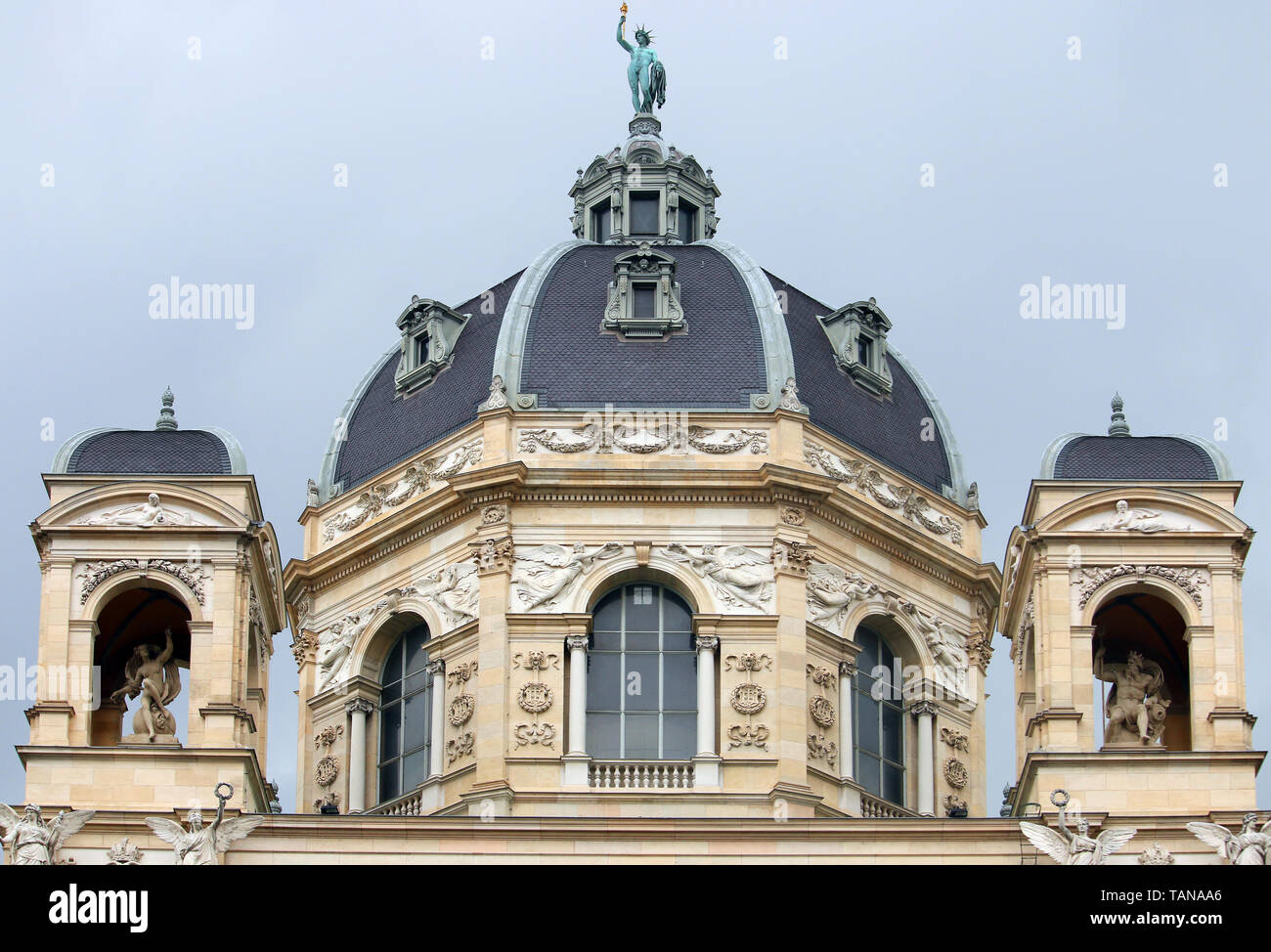 Museum of Natural History dome Vienna Austria Stock Photo - Alamy