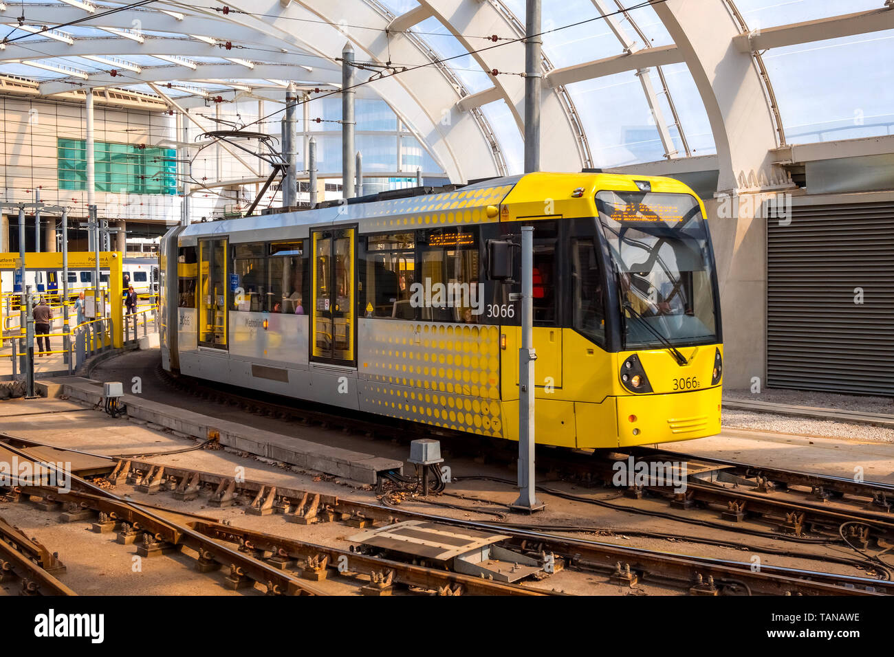 Metrolink manchester light rail system in greater manchester hi-res ...