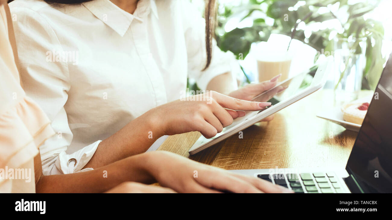 Work moments hi-res stock photography and images - Alamy