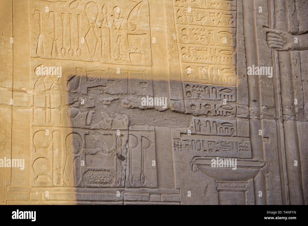 Ancient egyptian instruments hi-res stock photography and images - Alamy