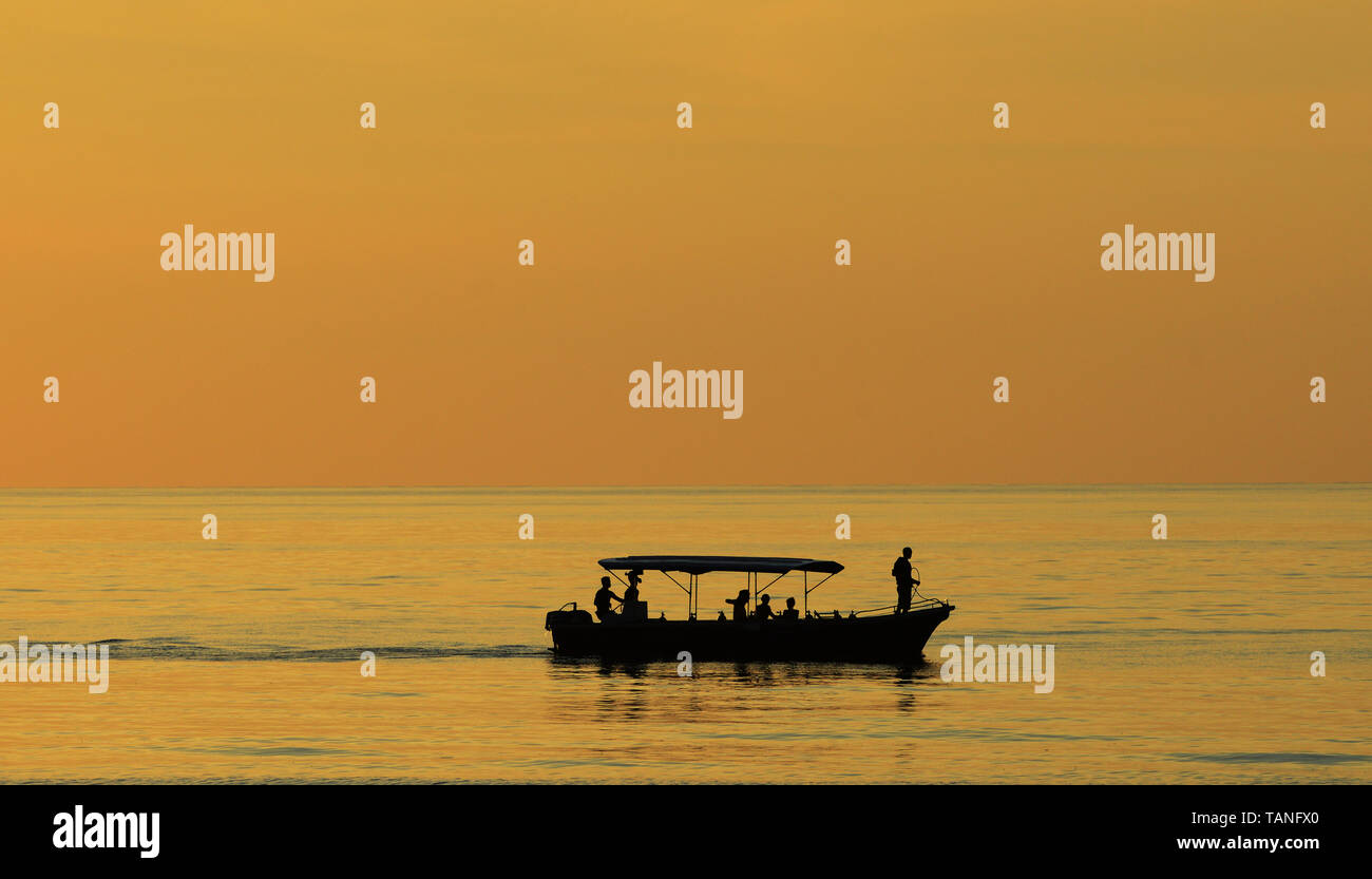 Flores sea hi-res stock photography and images - Alamy