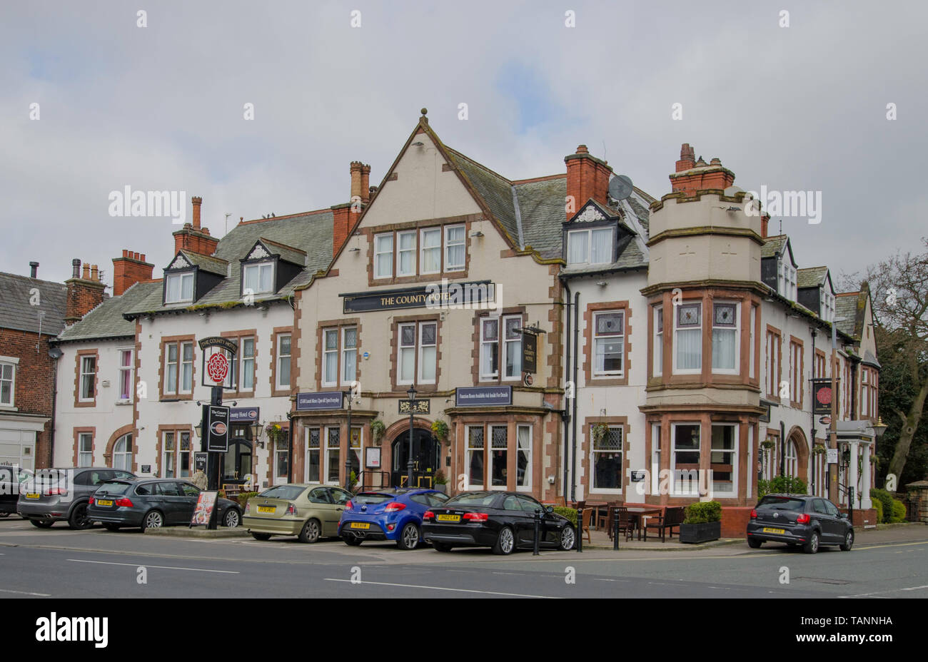 Royal central hotel hi-res stock photography and images - Alamy