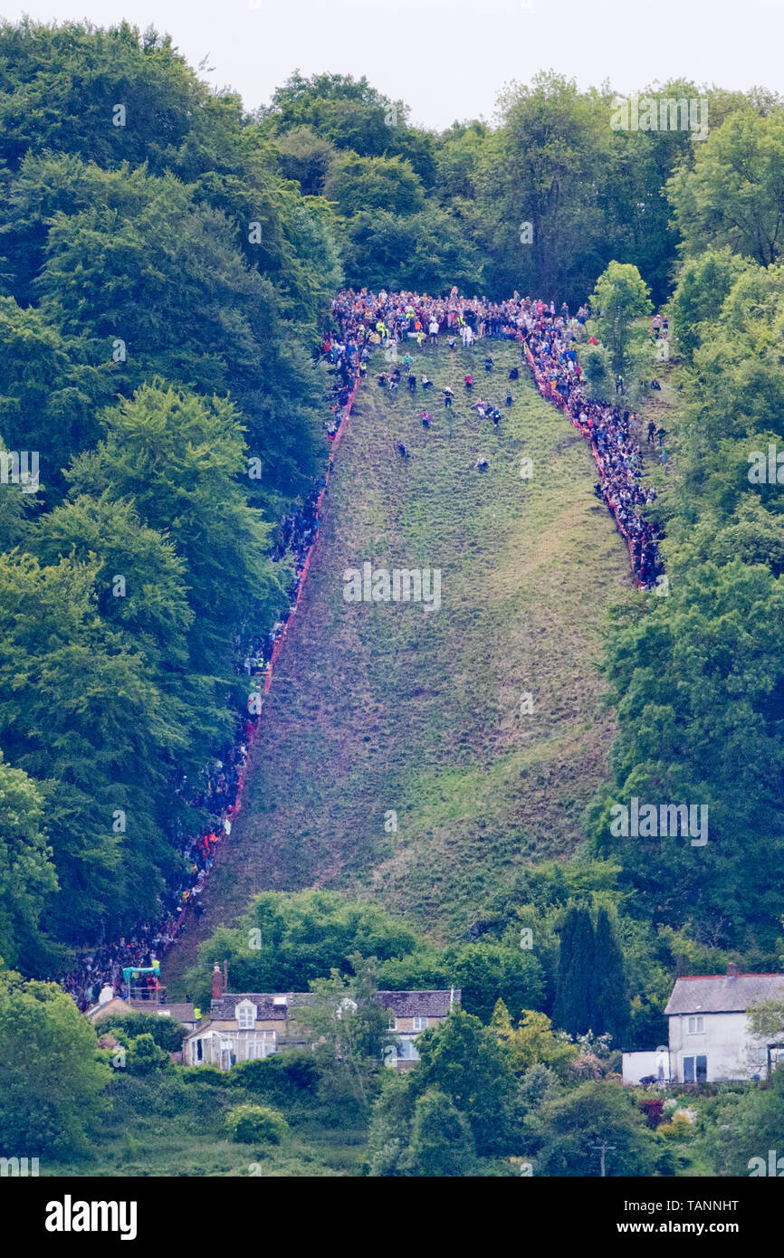 Participants take park in the annual cheese rolling races down Coopers ...