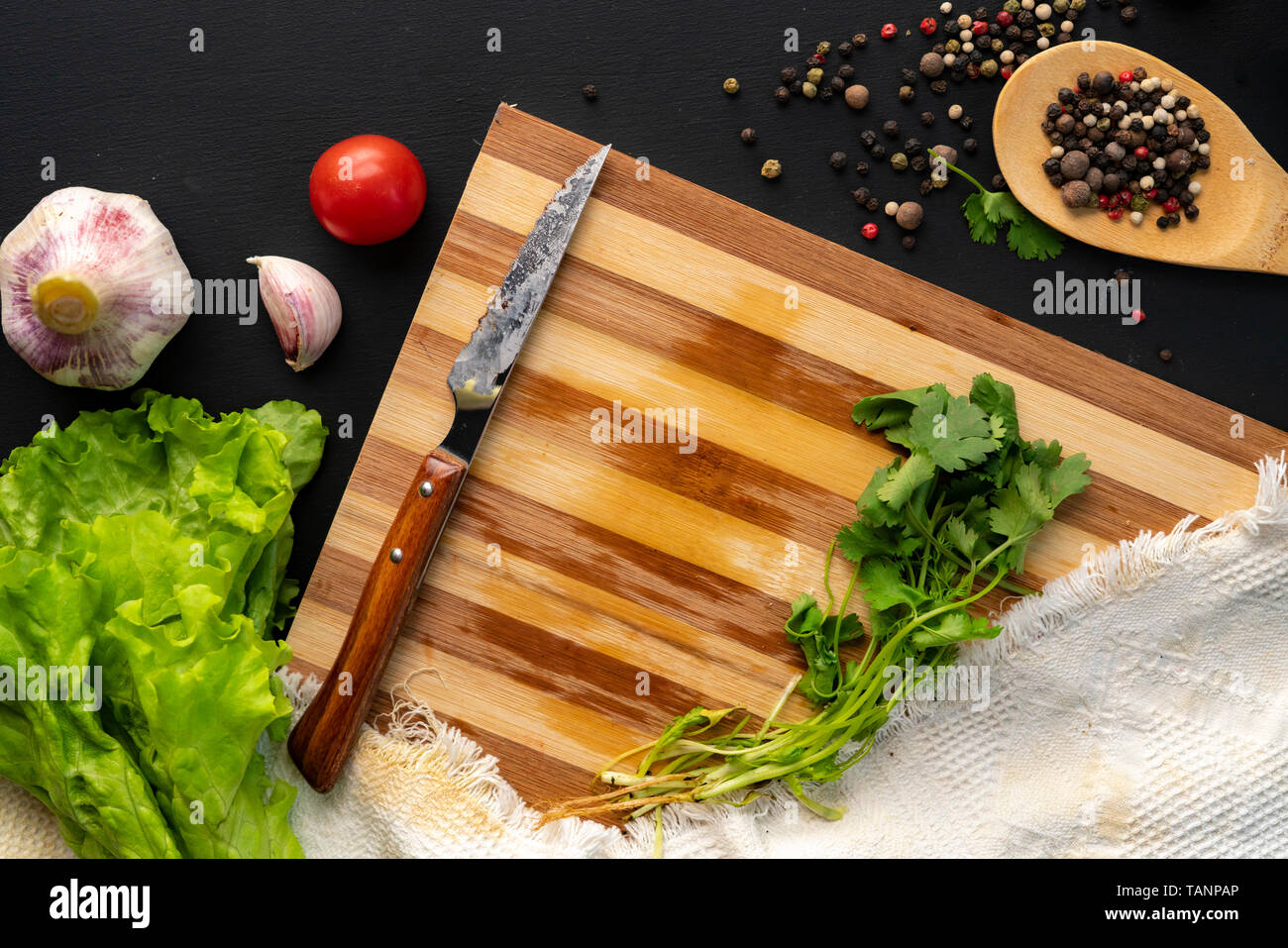 Cutting tables hi-res stock photography and images - Alamy