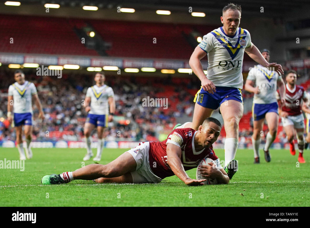 Willie isa magic weekend anfield hi-res stock photography and images ...