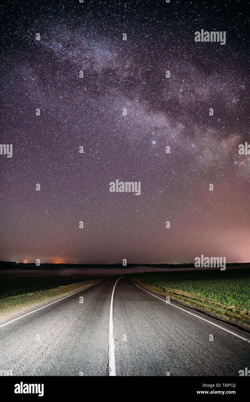 Starlight road hi-res stock photography and images - Alamy