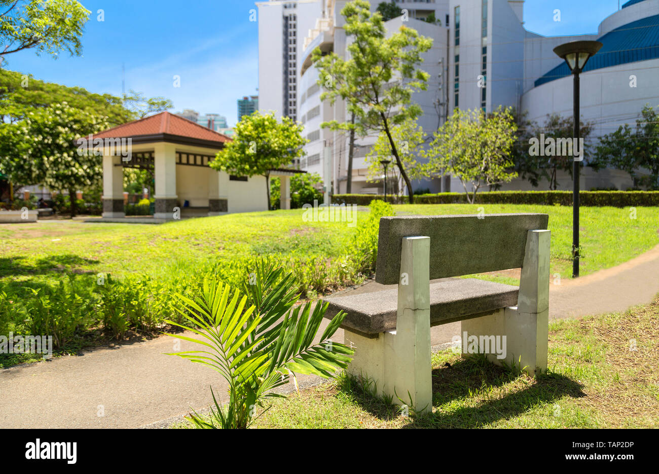 Philippines house garden hi-res stock photography and images - Alamy