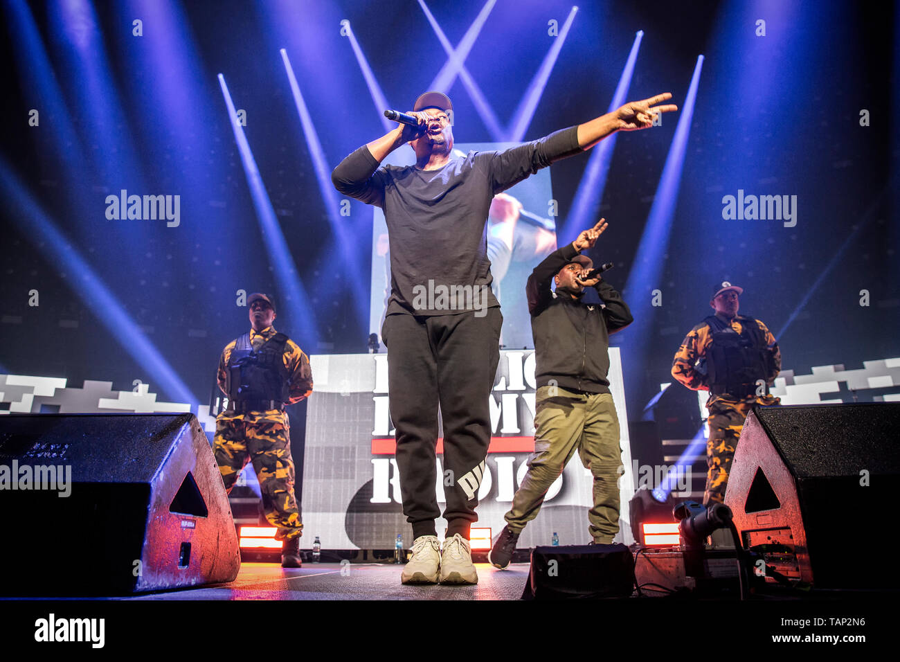 Rap group hi-res stock photography and images - Alamy