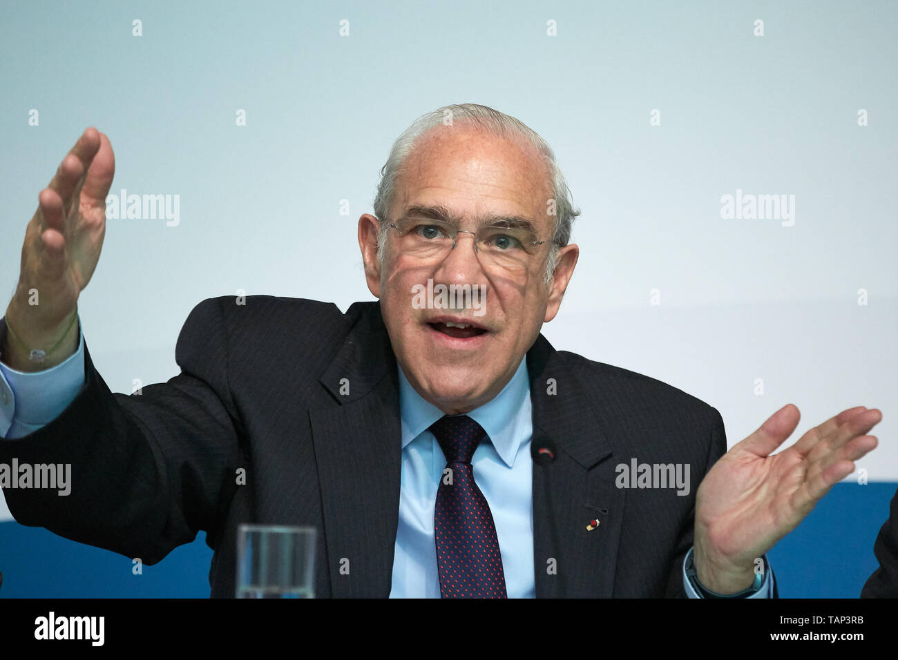 Secretary general of the organization for economic cooperation and ...