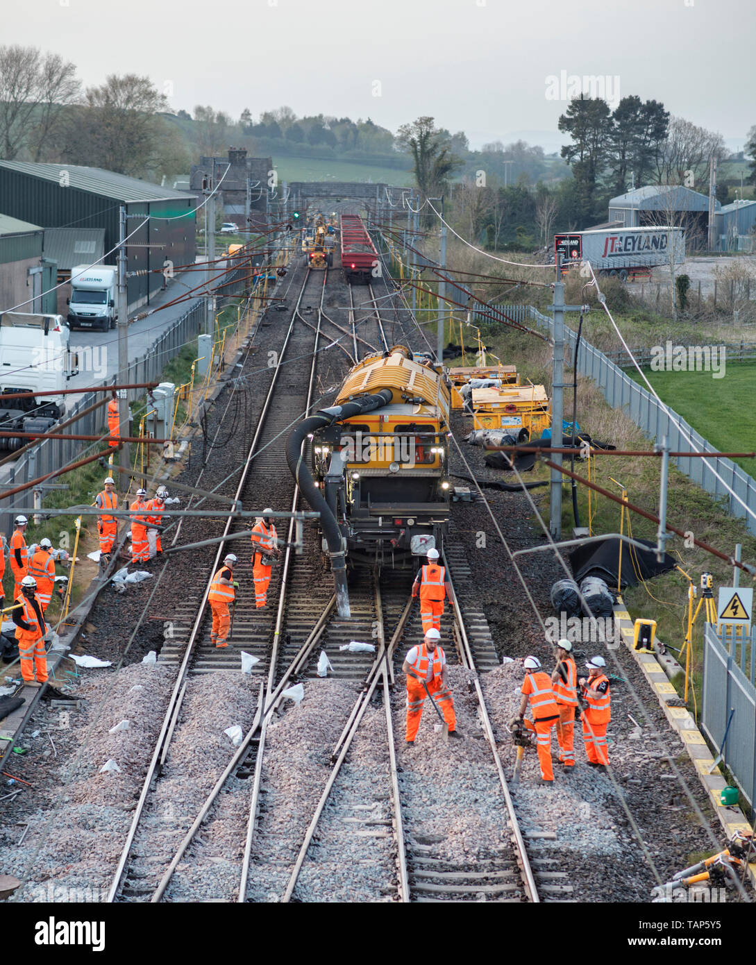 Railcare Railvac Sucking up ballast around pointwork on the west coast ...
