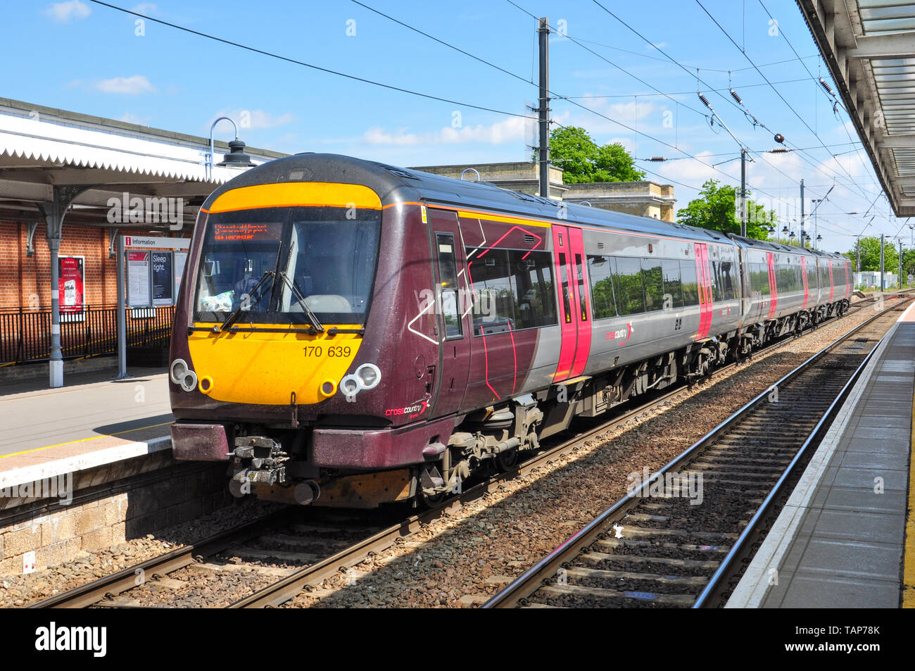 Class 170 diesel hi-res stock photography and images - Alamy