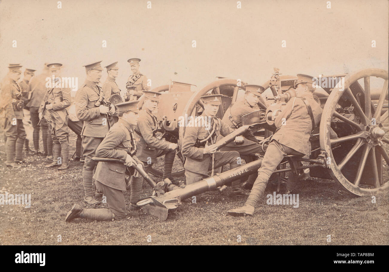 Ww1 artillery hi-res stock photography and images - Alamy