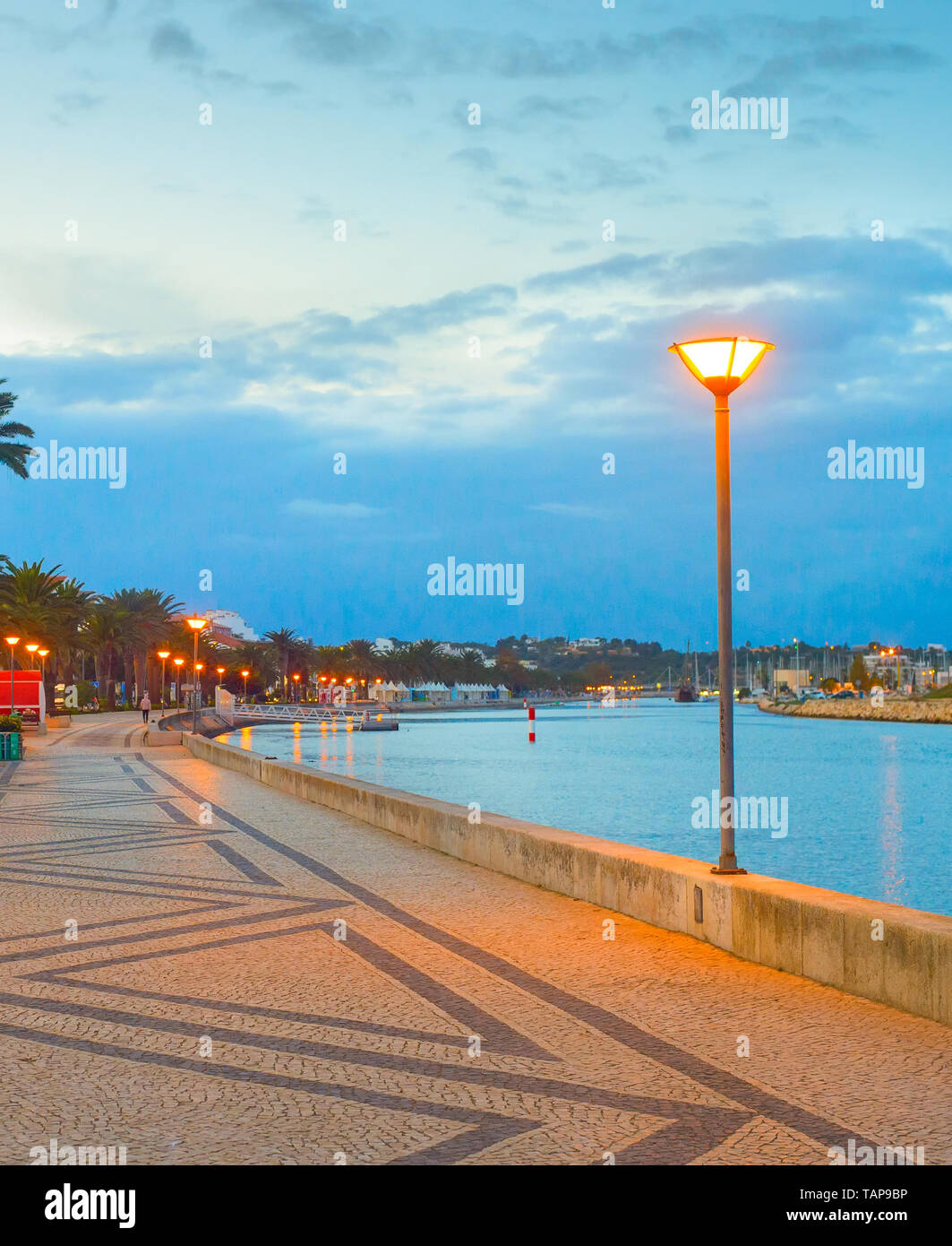 Lagos street light hi-res stock photography and images - Alamy