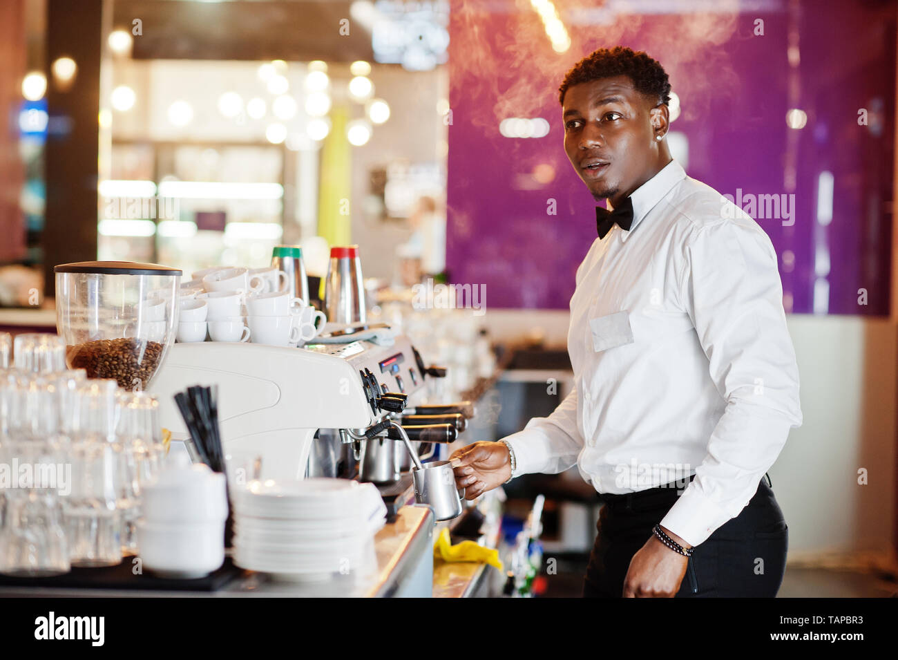 Black african bartender hi-res stock photography and images - Alamy