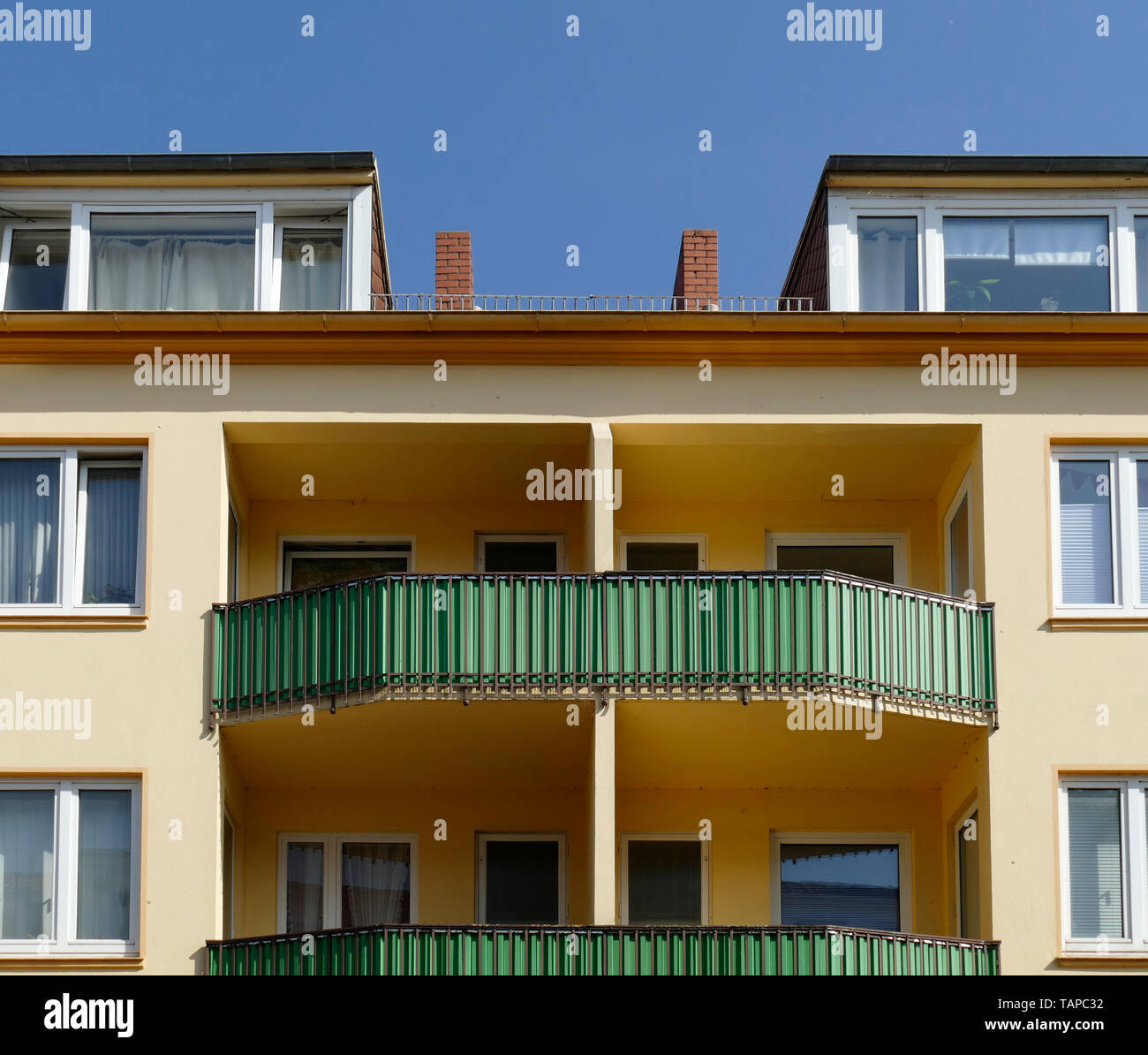 Green balconies hi-res stock photography and images - Alamy