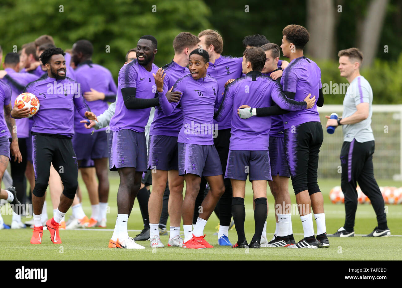 Tottenham Hotspur's Kyle Walker-Peters (centre) during the training ...