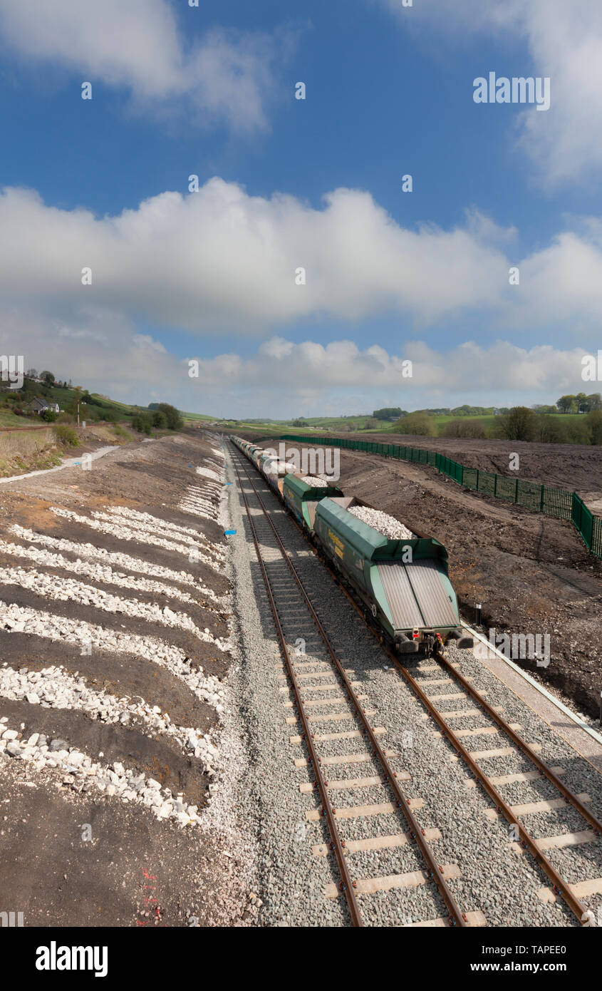 Freightliner class 66 locomotive running round its train at the ...